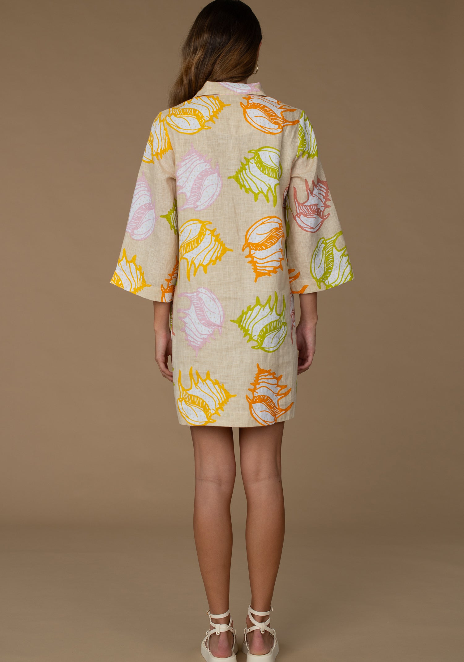 Elizabeth James The Label